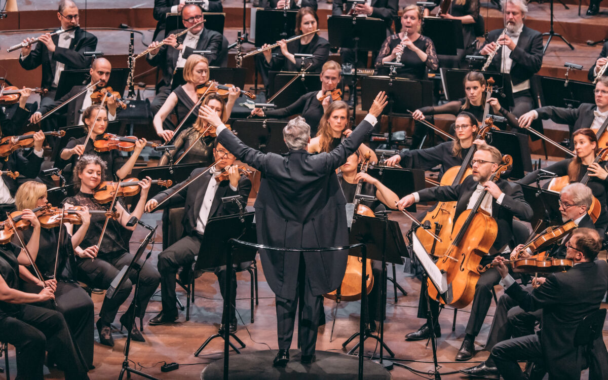 Classical Mezzo Live