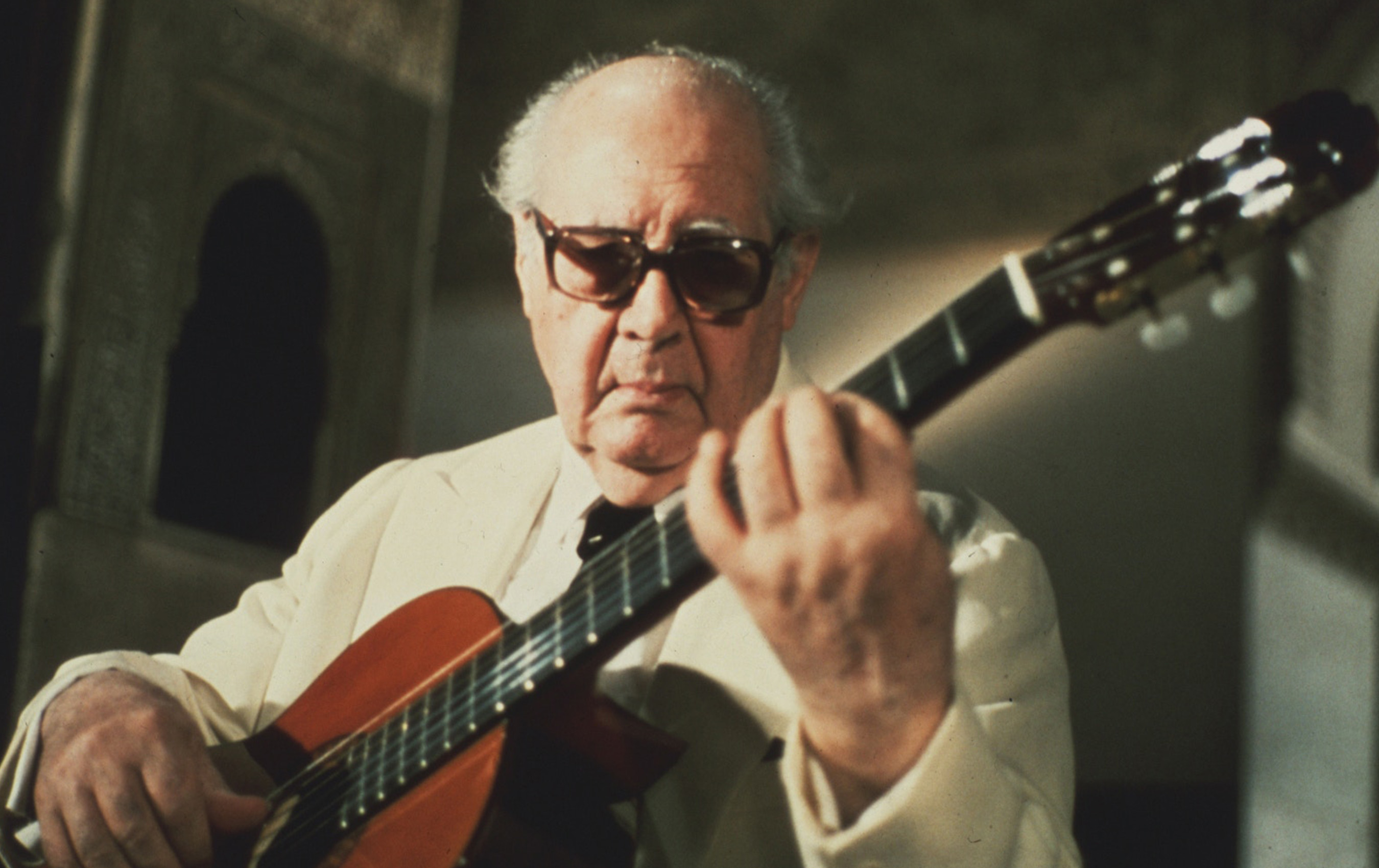 Andrés Segovia at Los Olivos | mezzo.tv