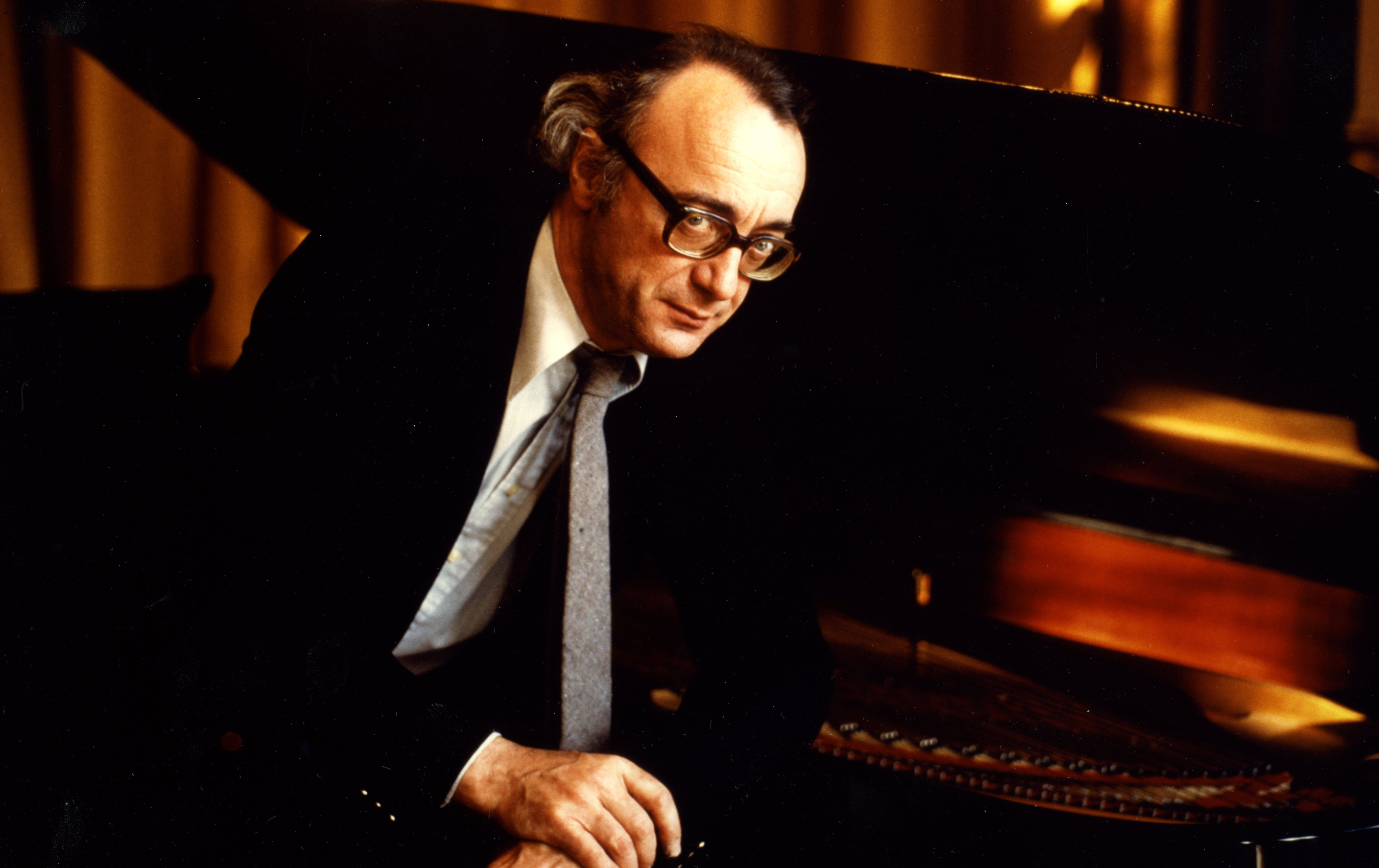 Alfred Brendel plays Liszt: Années de Pèlerinage Book 1 | mezzo.tv