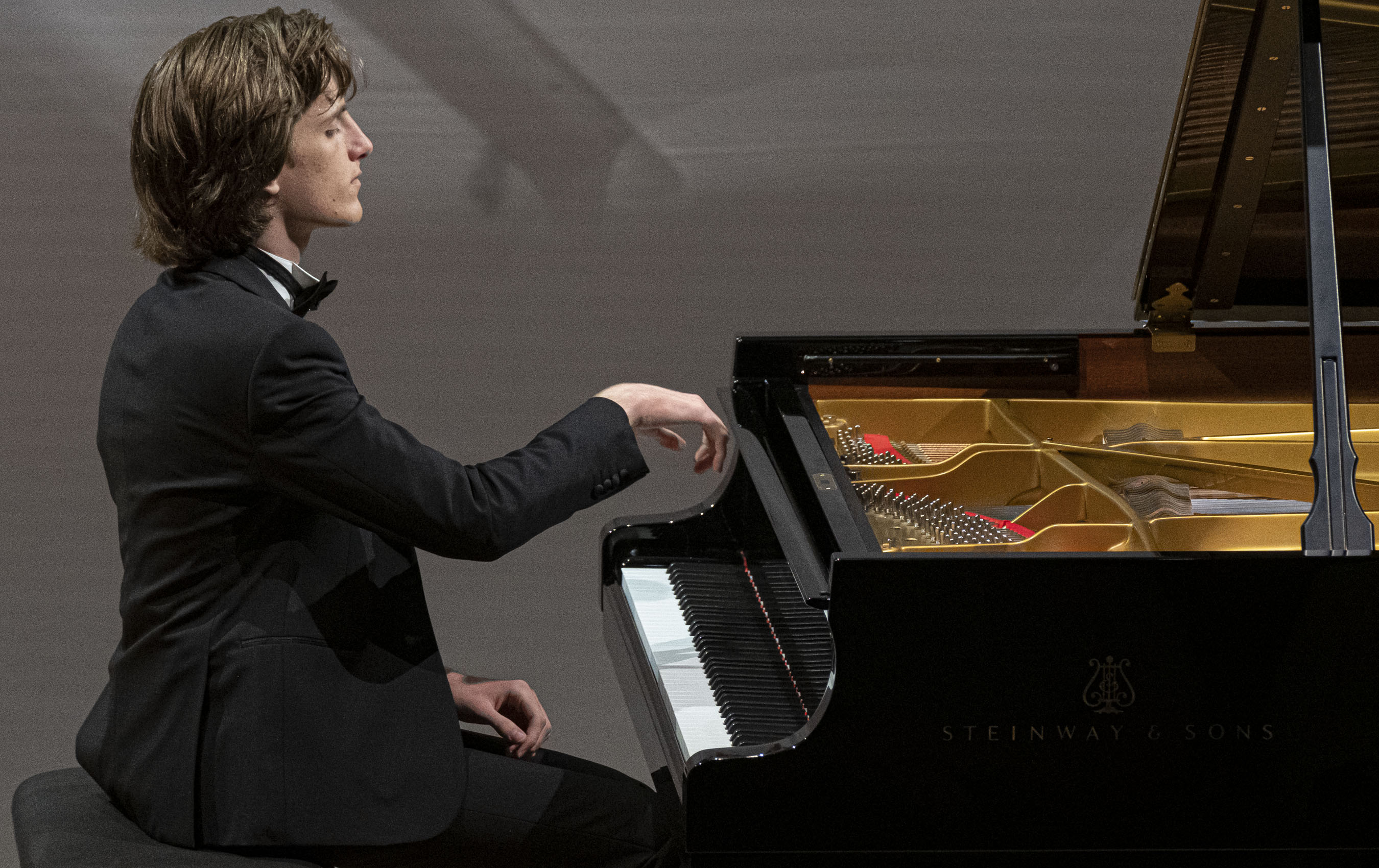 Yoav Levanon at the Louis Vuitton Foundation: Mendelssohn, Schumann ...