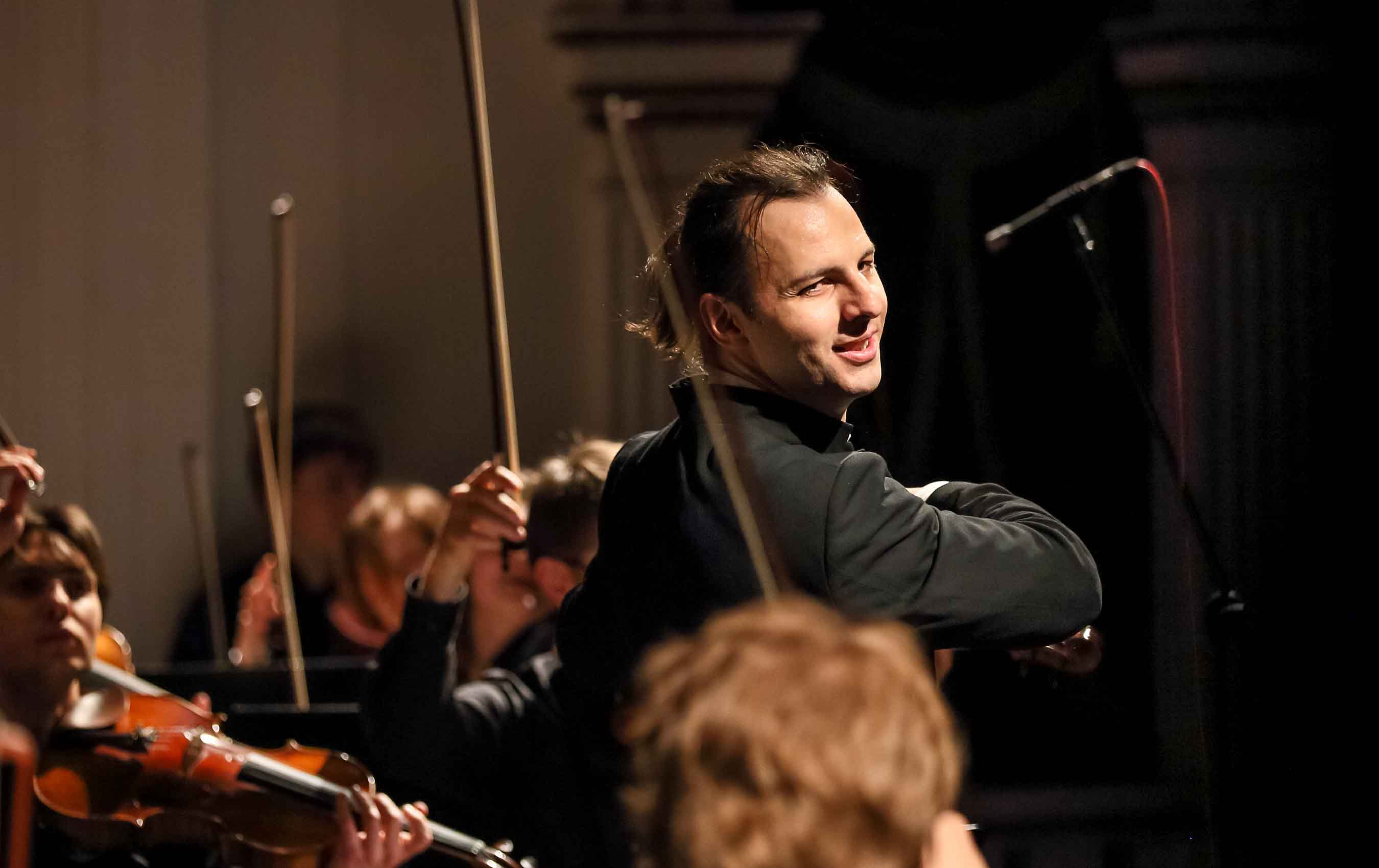 Teodor Currentzis conducts Verdi's Requiem in Milano | mezzo.tv