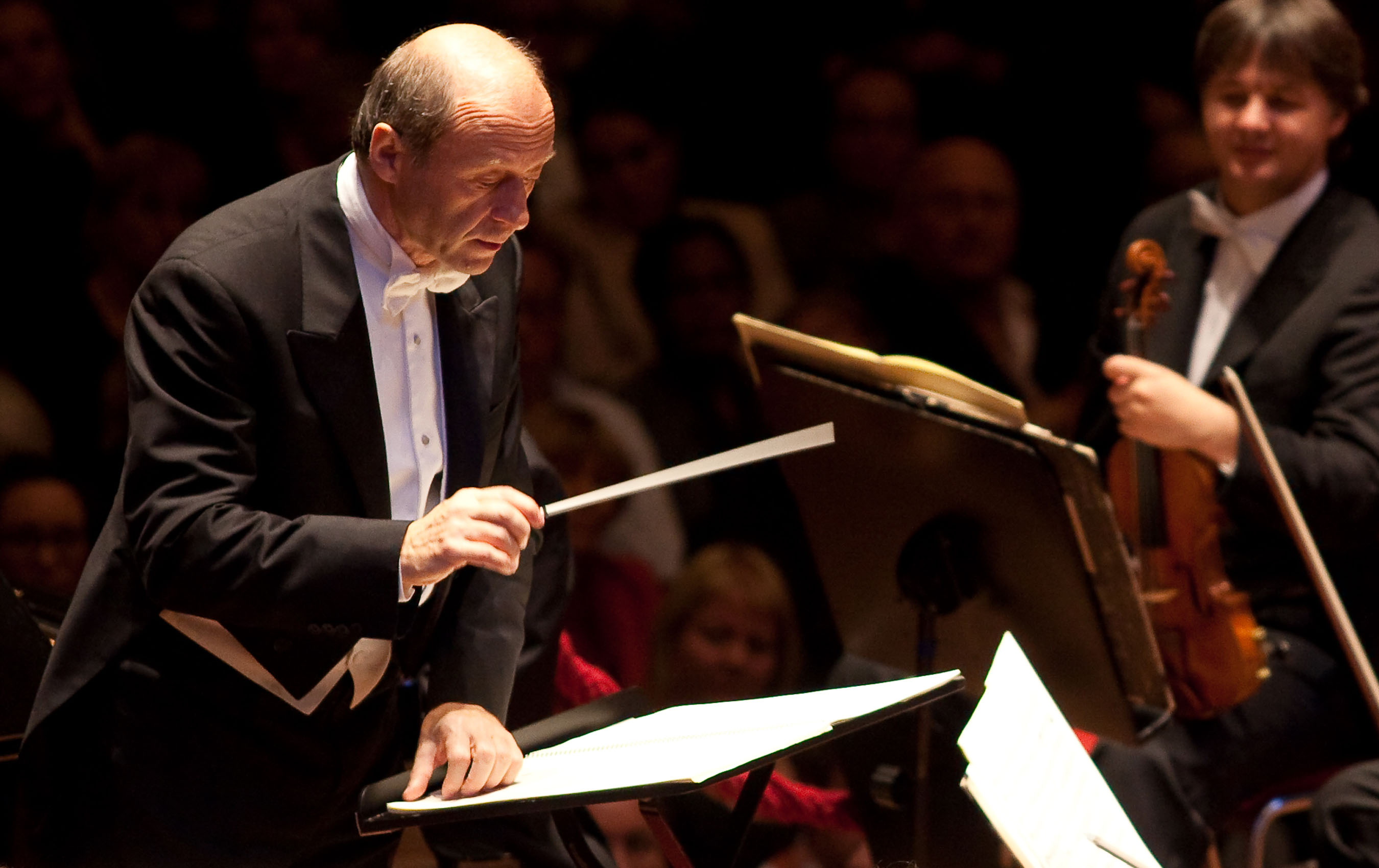 Iván Fischer and the Budapest Festival Orchestra: Bach, Brahms | mezzo.tv
