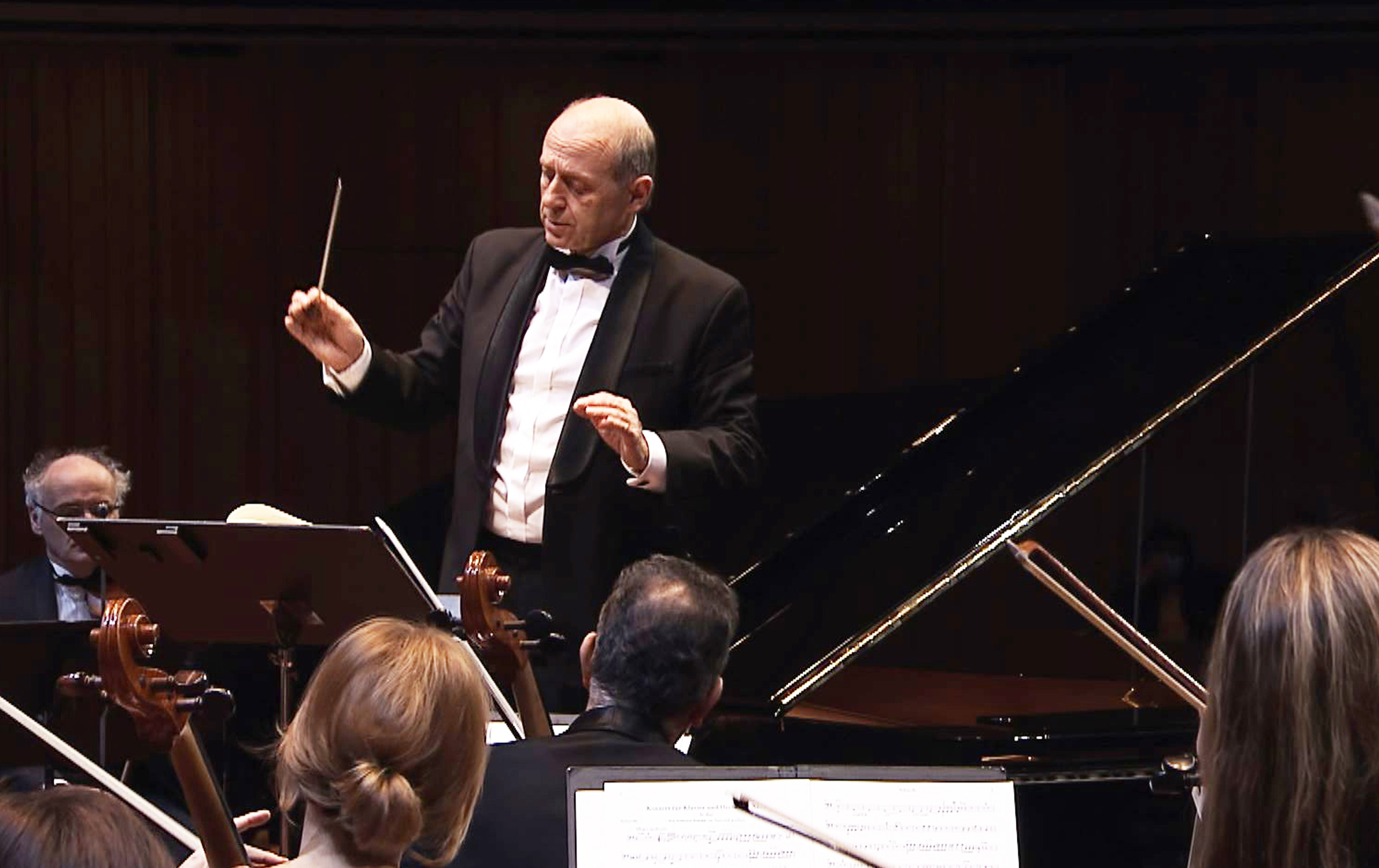 Budapest Festival Orchestra & Iván Fischer : Beethoven, Piano Concerto ...