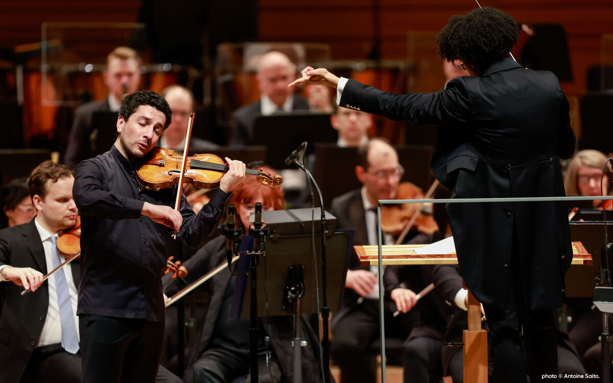 Itzhak Perlman - Brahms: Violin Concerto | mezzo.tv