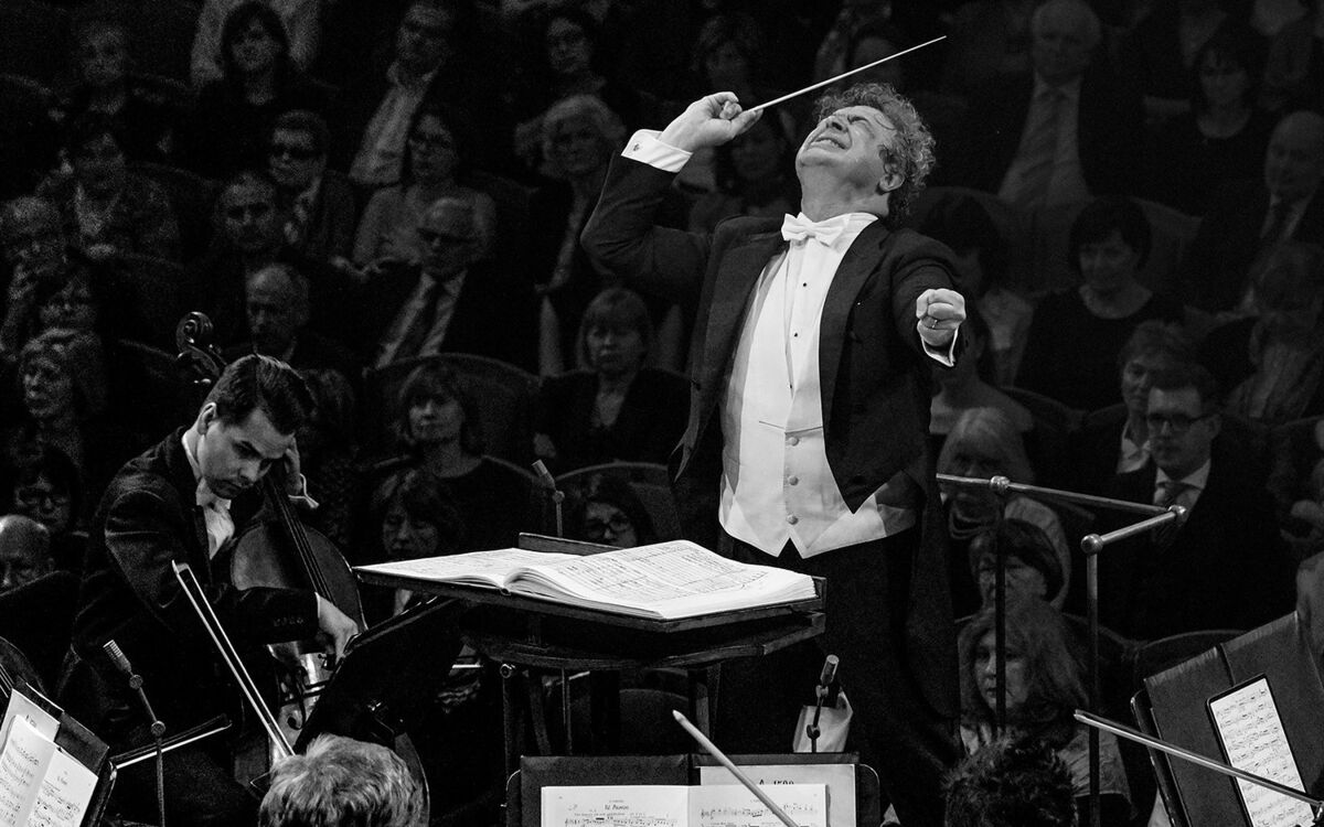 Czech Philharmonic, Semyon Bychkov, Lisa Batiashvili: Beethoven ...