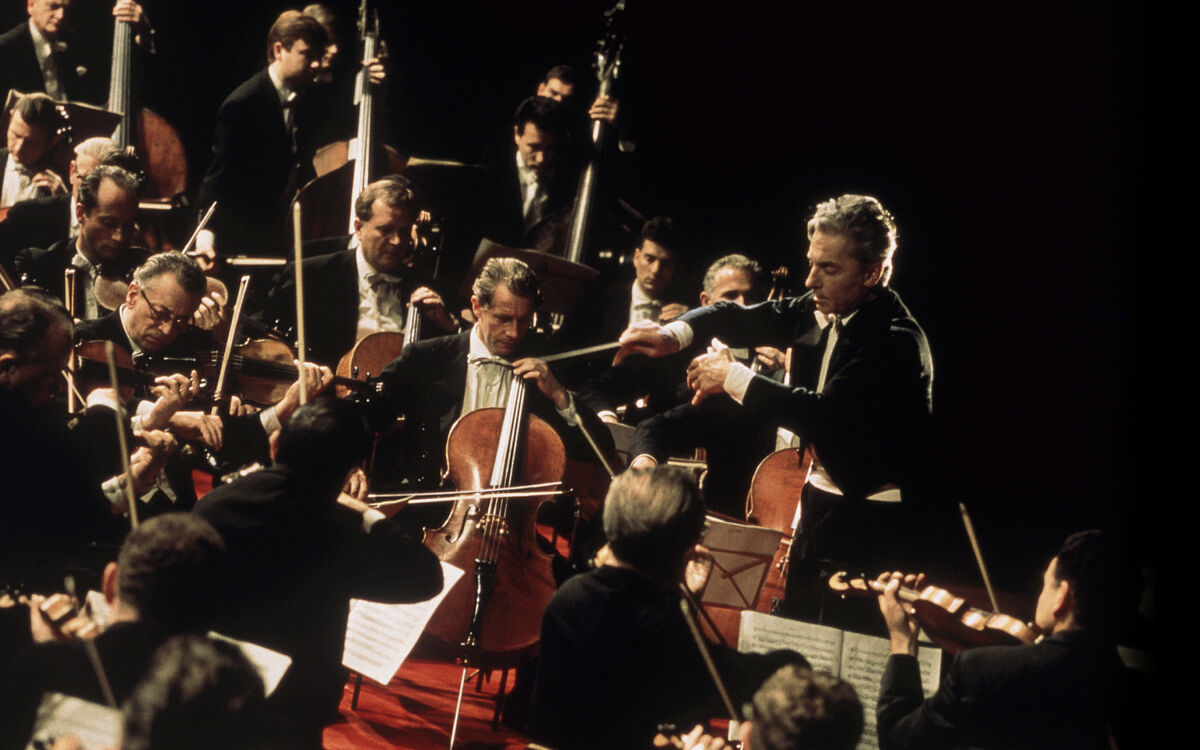 Herbert von Karajan and the Berlin Philharmonic: Strauss, Ein Heldenleben | mezzo.tv