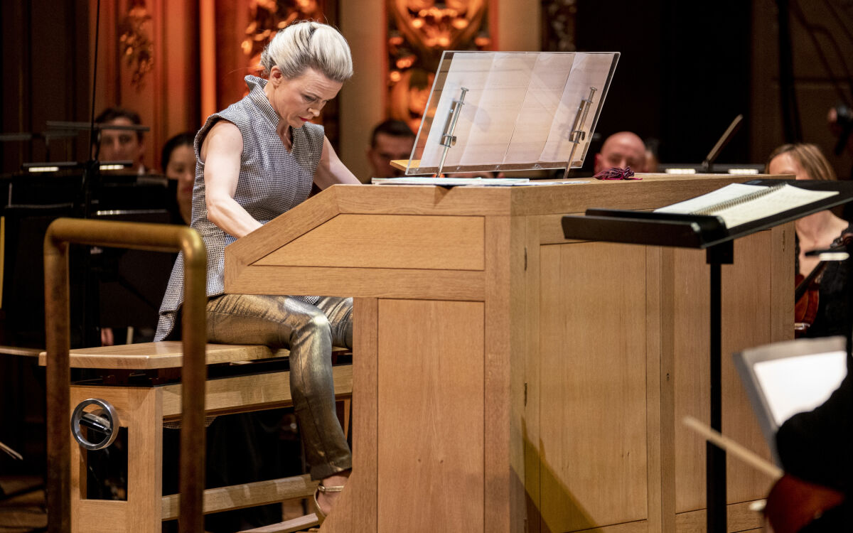 Brahms: String Sextet No.1 - Wiener Streichsextett | mezzo.tv