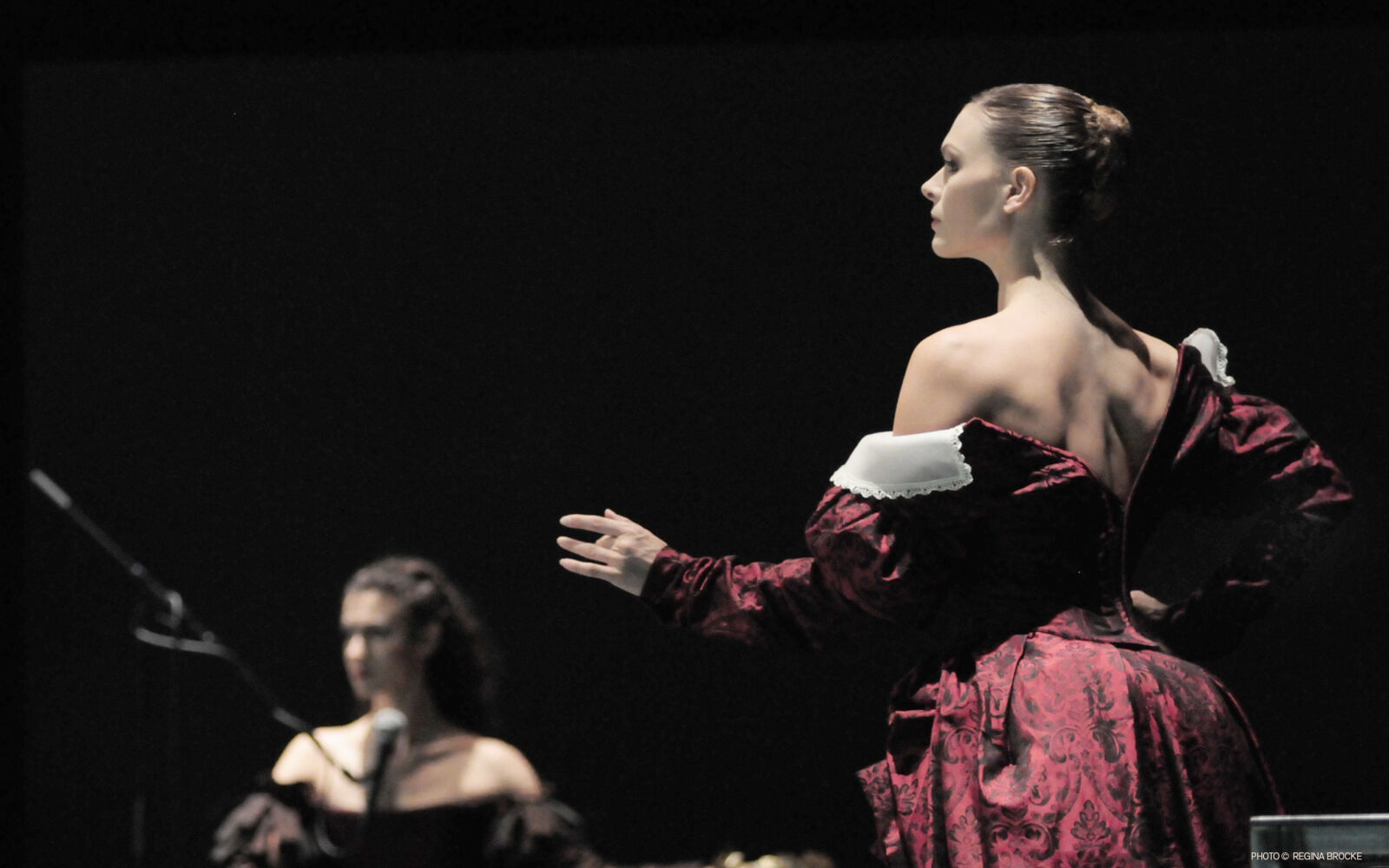 Christian Spuck: Poppea // Poppea - Gauthier Dance | mezzo.tv