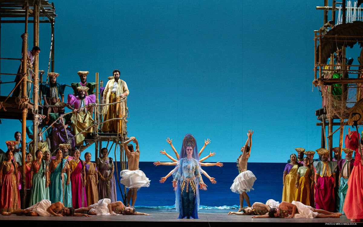 'Les Pêcheurs de perles' by Bizet at the Capitole Theatre, Toulouse ...