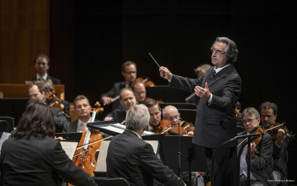 Wiener Philharmoniker, Riccardo Muti: Beethoven 9 | mezzo.tv