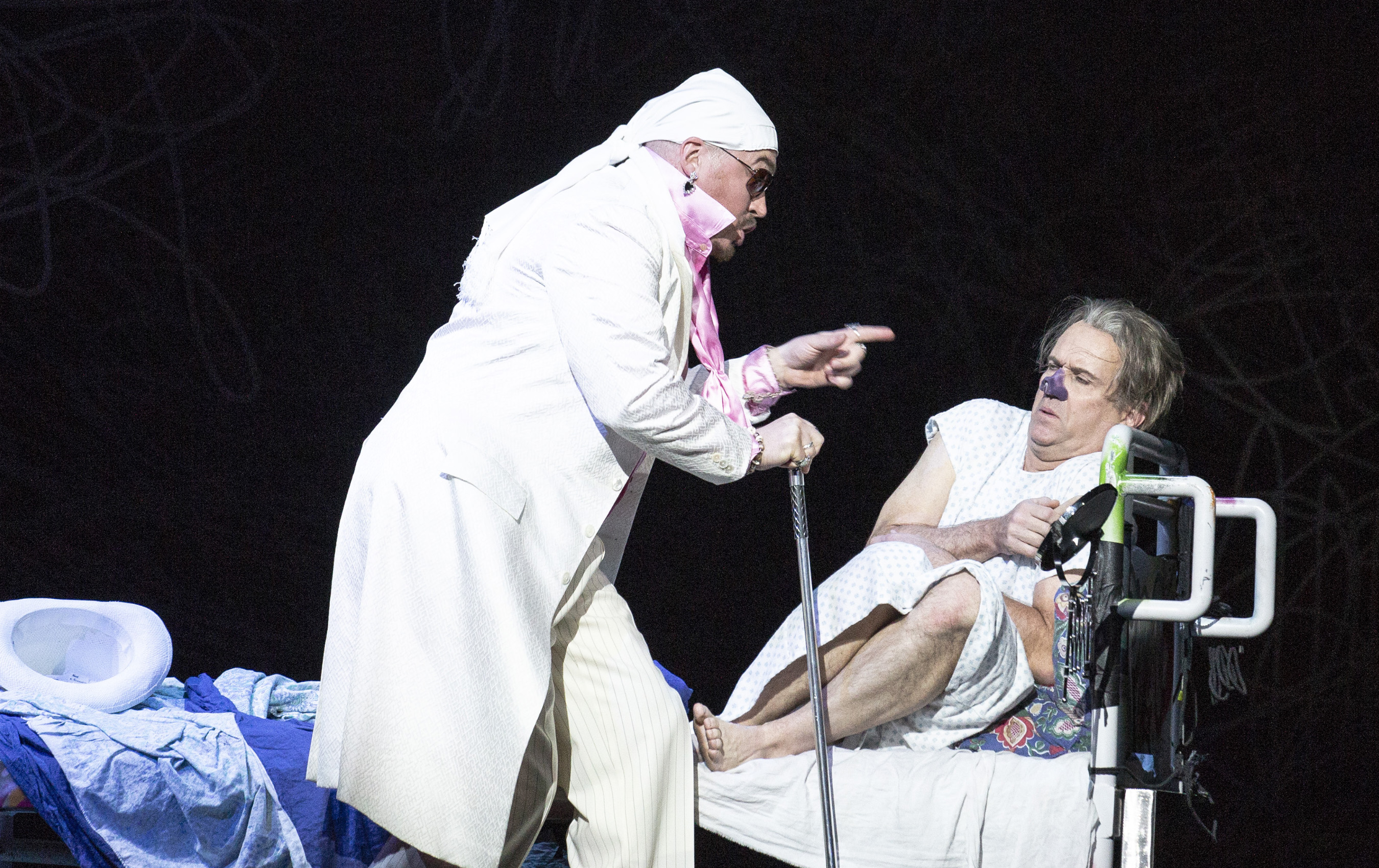 Shostakovich: The Nose - La Monnaie in Brussels | mezzo.tv